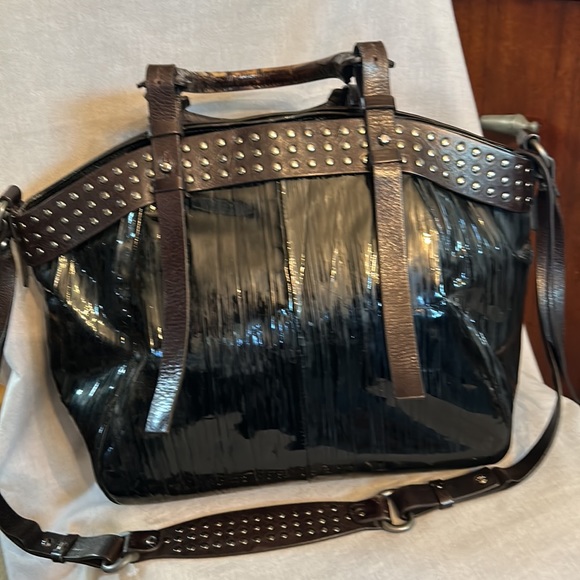 Francesco Biasia | Bags | Francesco Biasia Black Striated Patent ...